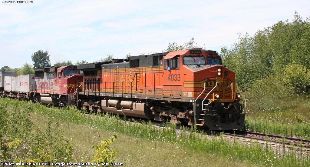 BNSF 4033